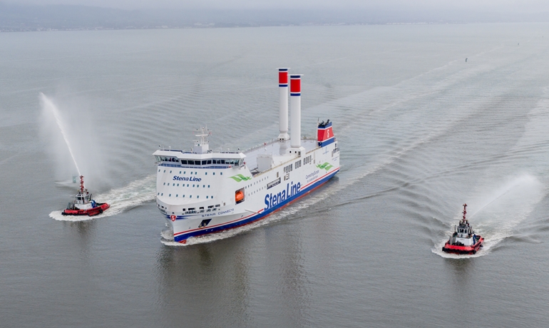STENA CONNECTA arrives in Belfast Harbour | Shippax