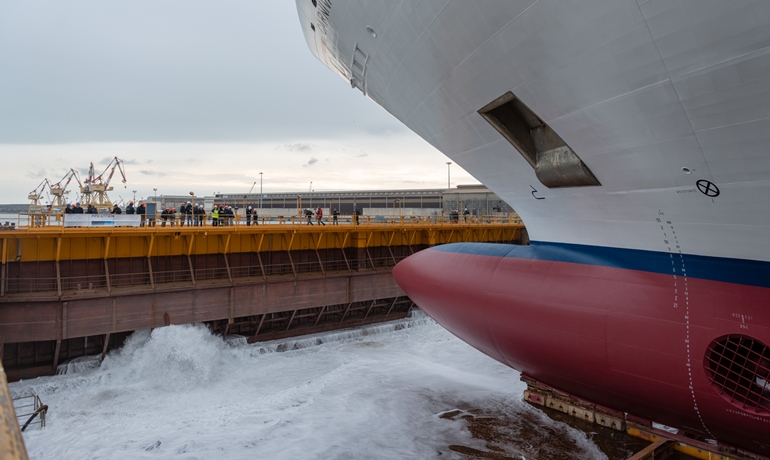 CARNIVAL PANORAMA launched at the Fincantieri shipyard in Marghera ...