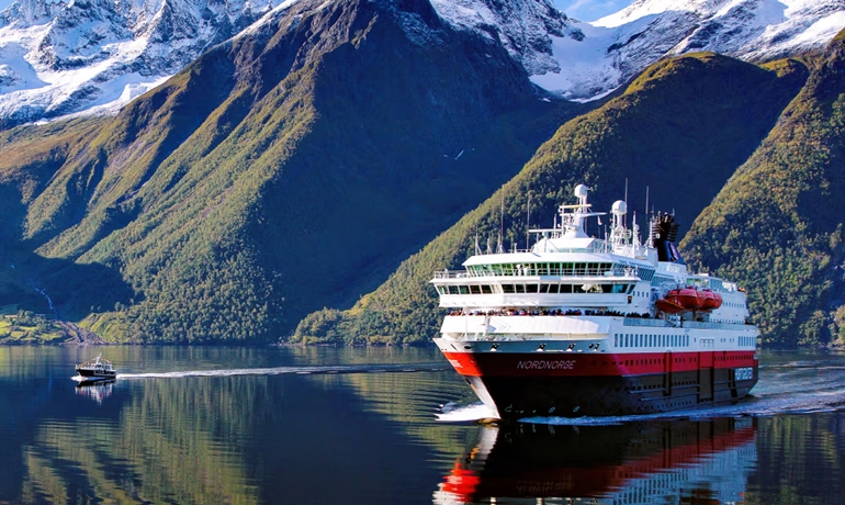 Acquisition of Hurtigruten completes with new capital for growth ...