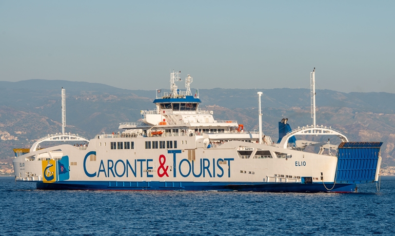 Caronte & Tourist returns to Sefine for a Messina Strait double-ender ...