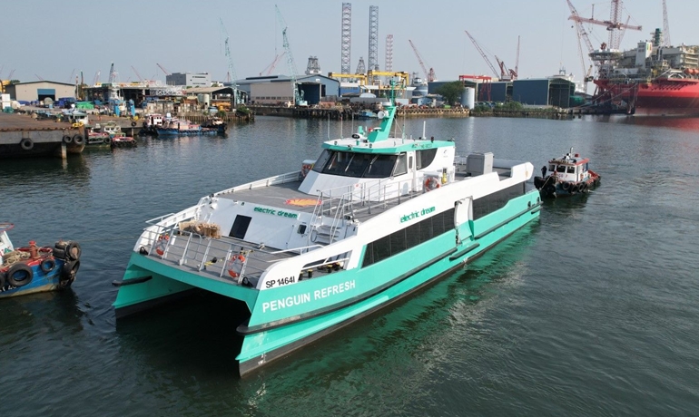 Singapore’s first fully electric ferry fleet unveiled, Singapore’s ...