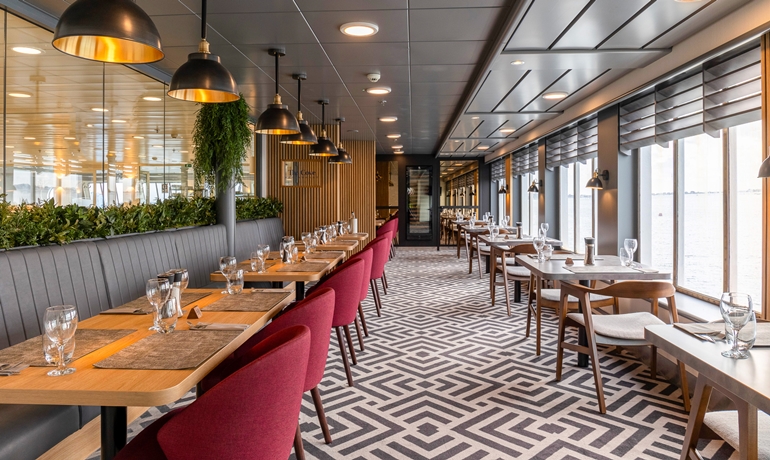 Refurbishment of Condor Ferries new CONDOR ISLANDER | Shippax