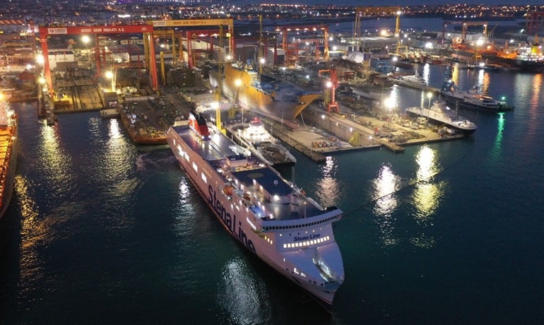 STENA BALTICA on her way home after completion of major lengthening and ...